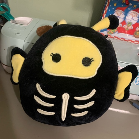 Squishmallows | Toys | Nixie Halloween Skeleton Butterfly Plush ...